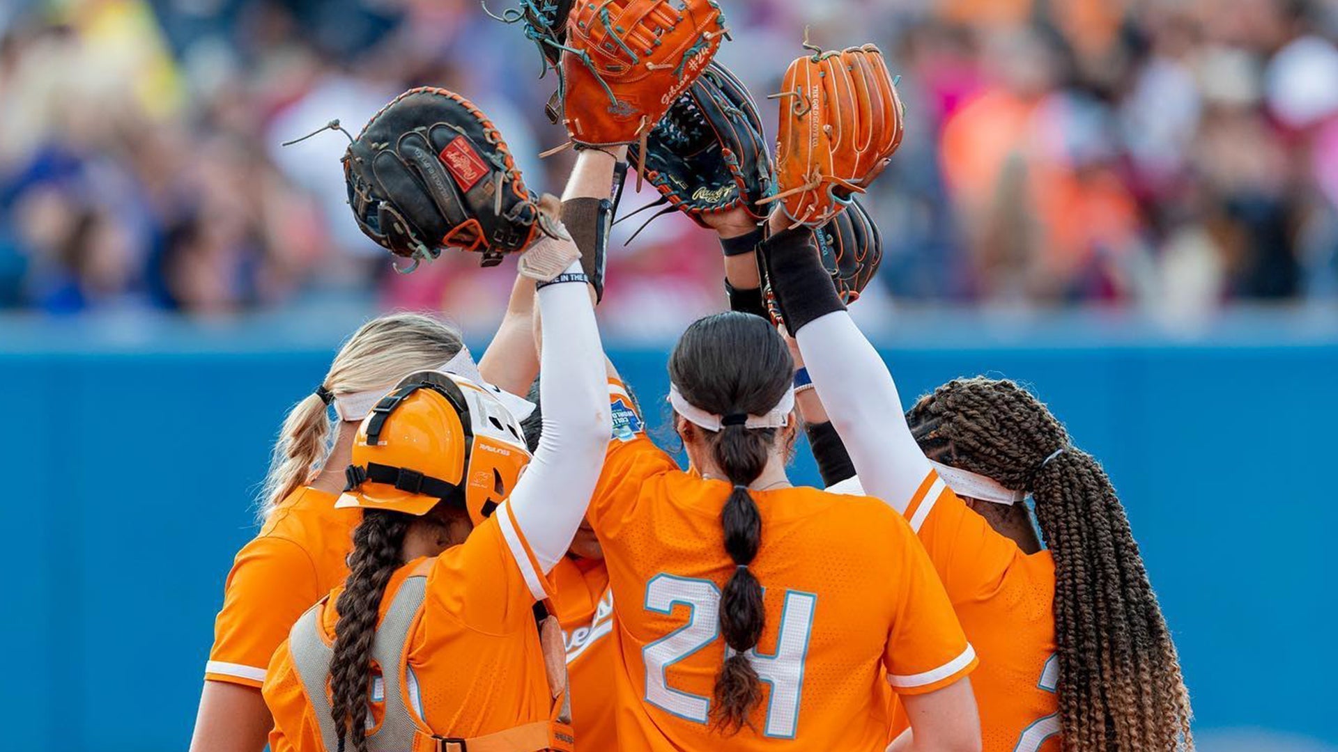 7 Breakout Softball Stars To Watch – Togethxr