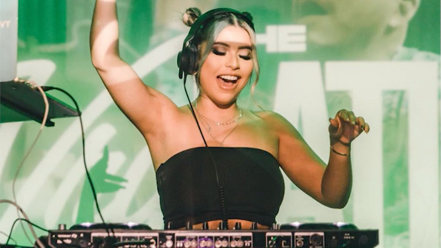 A Short Film About – Togethxr